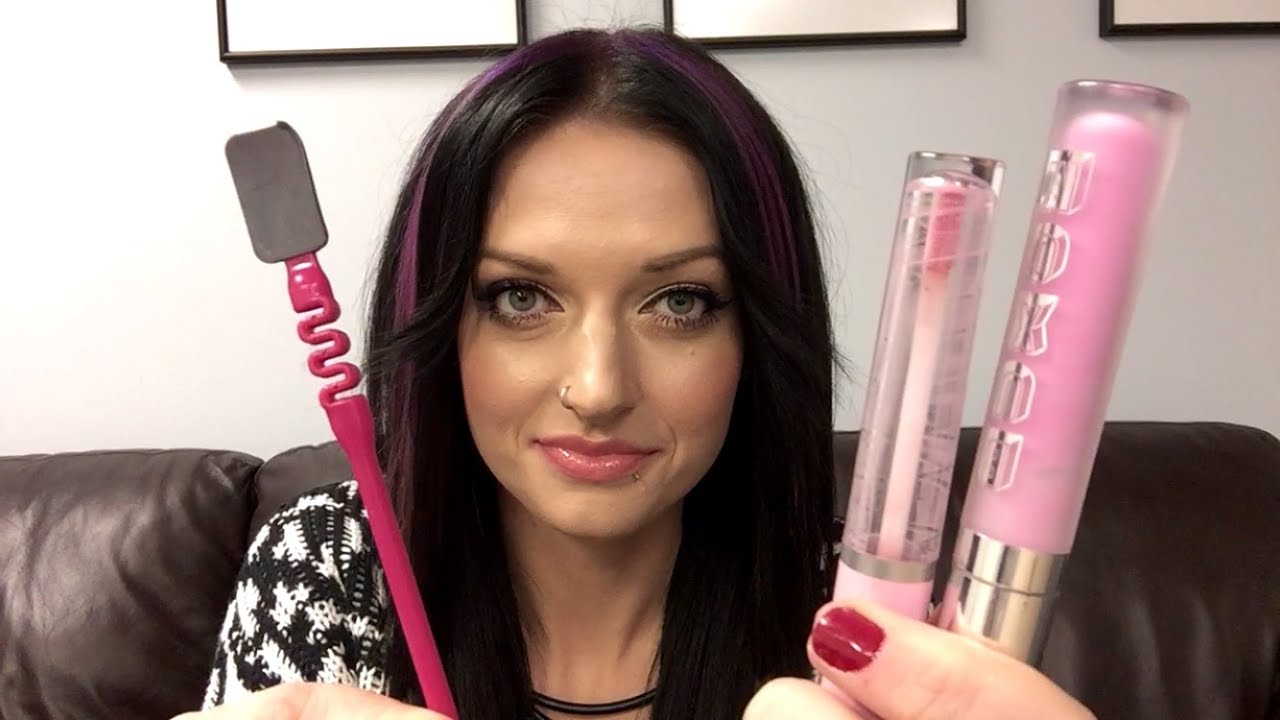 How To Take Lip Gloss Off Lip ? - My Glow Journey